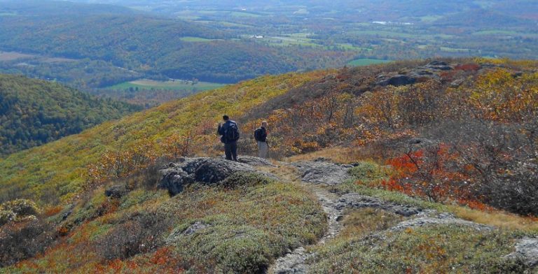 Lodge & Rooms for Appalachian Trail Hikers - Becket, MA | Berkshire ...
